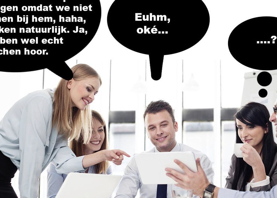 Gezellig vakantiefoto's kijken met je collega's | Kakhiel